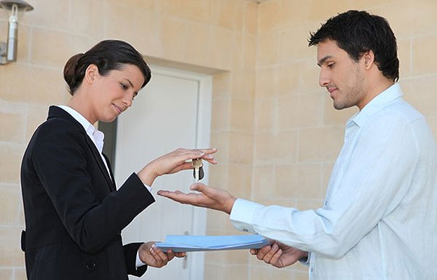 Proprietário e inquilino obedecem a uma série de exigências para que a ...